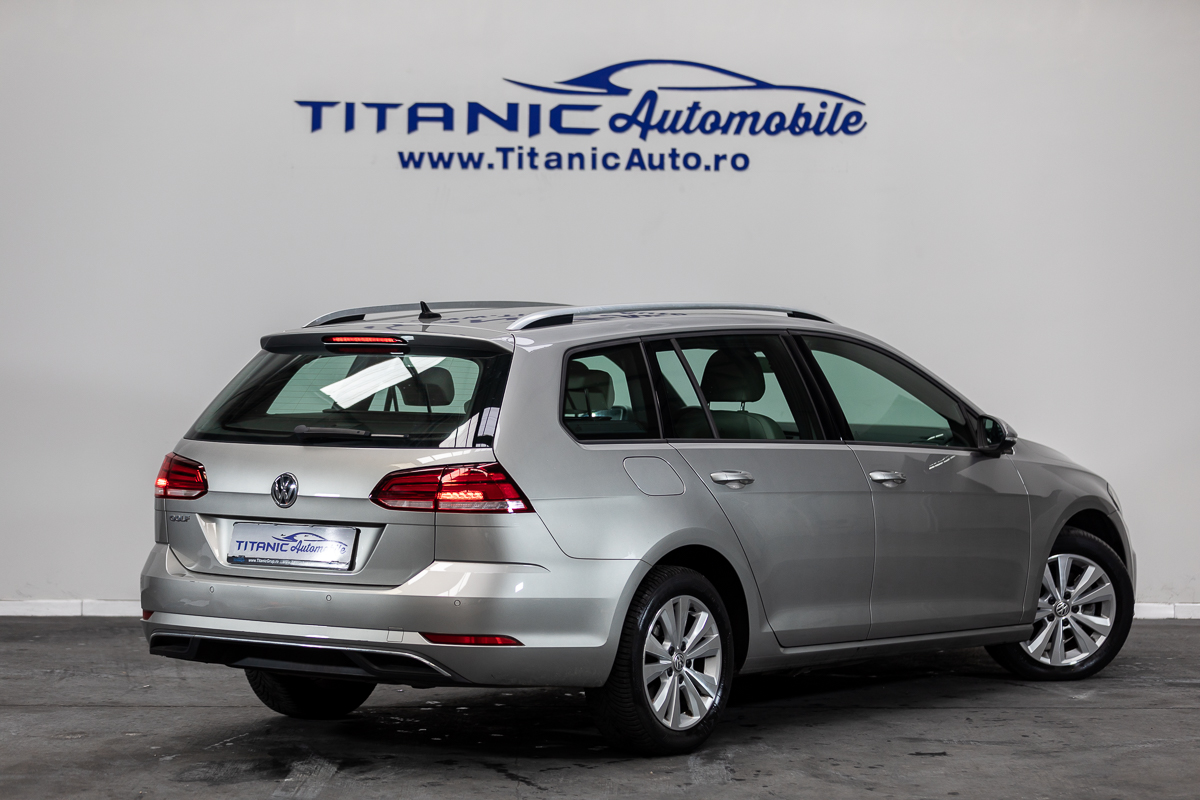 Volkswagen Golf de vânzare second-hand - Titanic Auto